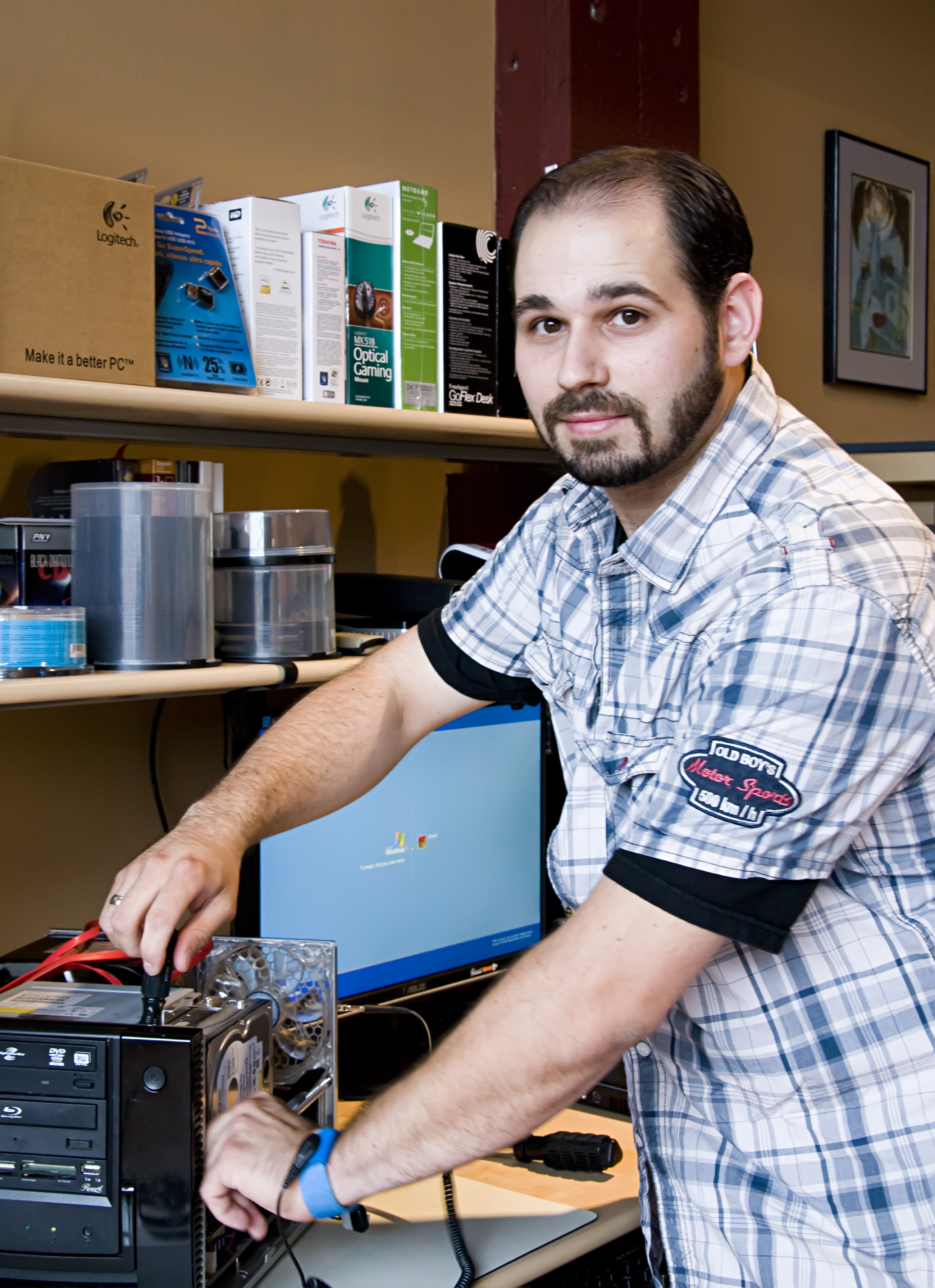The Art of Repair: Computer Artisan – Spirit News - Spirit News